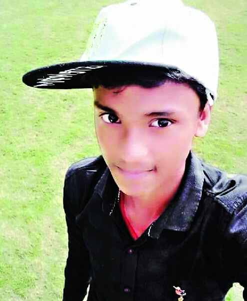 Barber's son fired by dream for father - Telegraph India