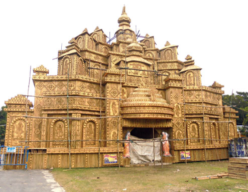 Pandal in making - Telegraph India