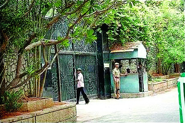 Jayalalitha Poes Garden House Inside Photos | Fasci Garden