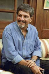 The artist in Amol - Telegraph India