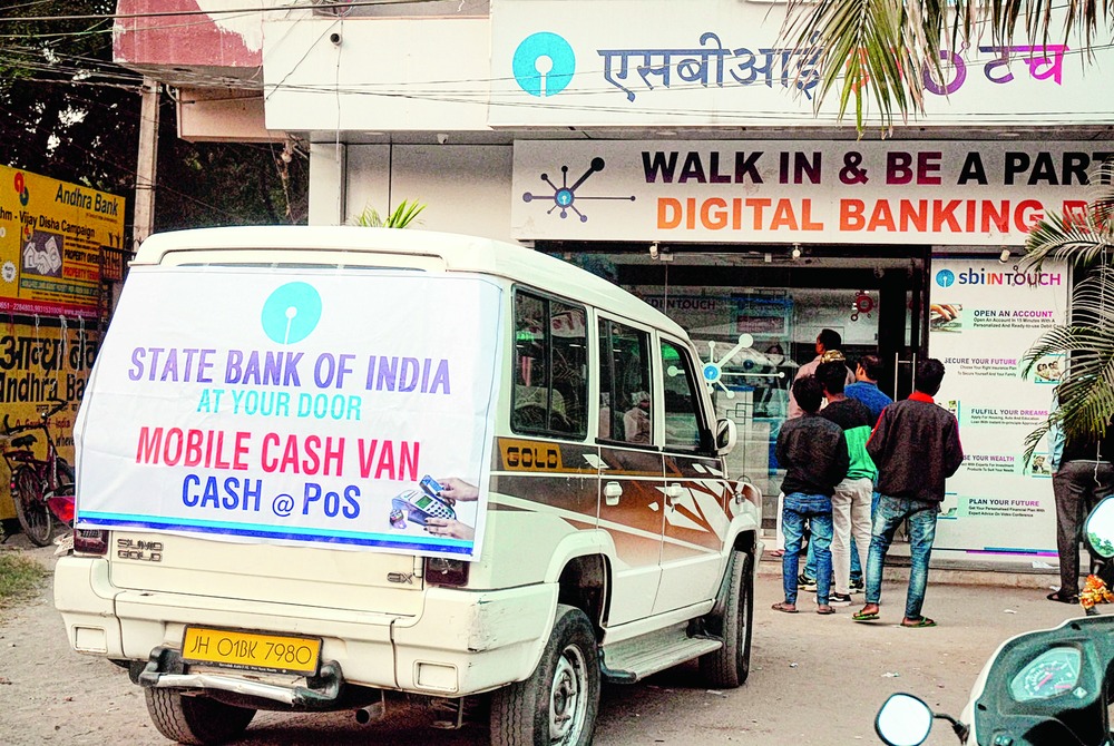 Cash on wheels to ease crunch - Telegraph India