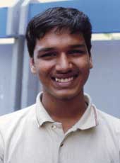 Hari cruises to sole lead - Indian downs defending champion - Telegraph ...