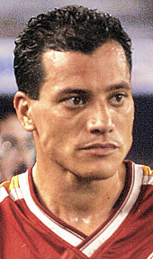 Douglas East's Instagram, Twitter & Facebook on IDCrawl