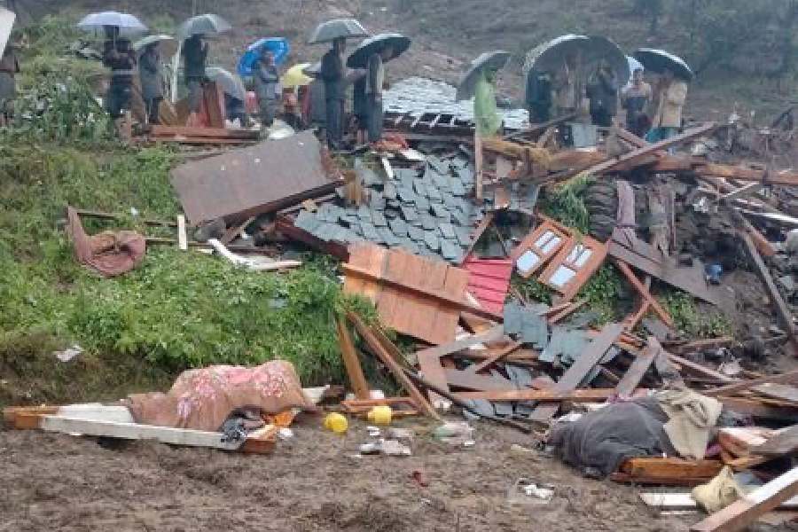 natural disaster | Rains wreak havoc in Himachal Pradesh, 35 killed in landslides and cloudburst ...