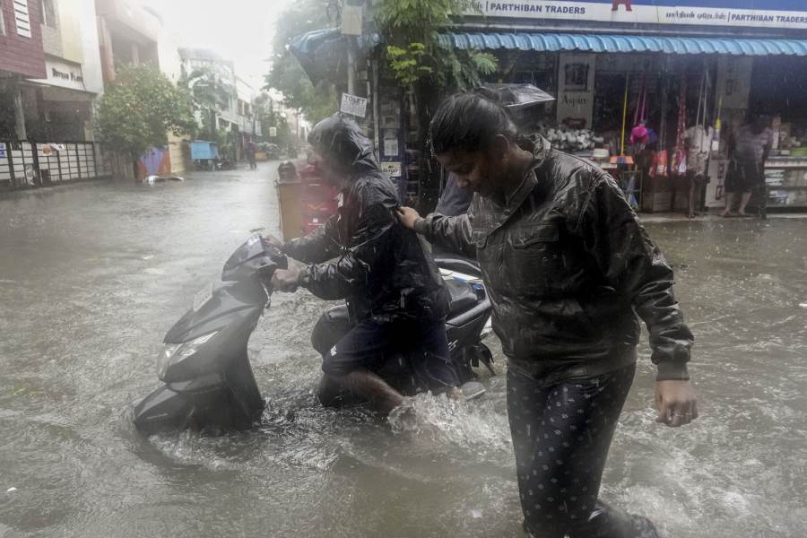 Chennai | In pictures: Heavy rains flood Chennai due to the impact of Cyclone Michaung ...