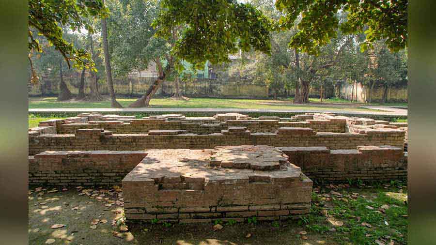 Heritage Tour Kumhrar Park In Patna A Walk Through The Ruins Of The Heritage Tour Kumhrar Park In Patna A Walk Through The Ruins Of The