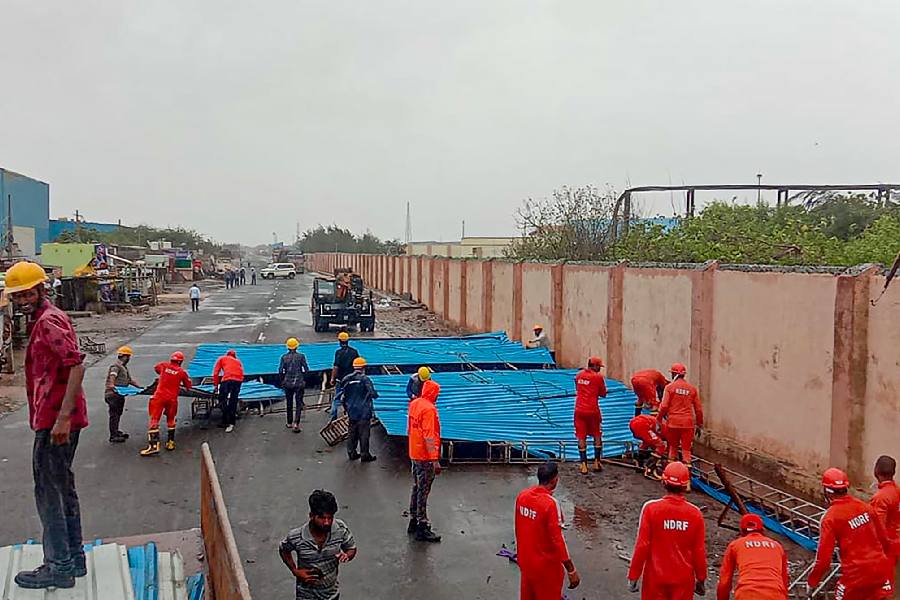 Cyclone Biparjoy | Cyclone Biparjoy: Several villages without ... Cyclone Biparjoy | Cyclone Biparjoy: Several villages without ...