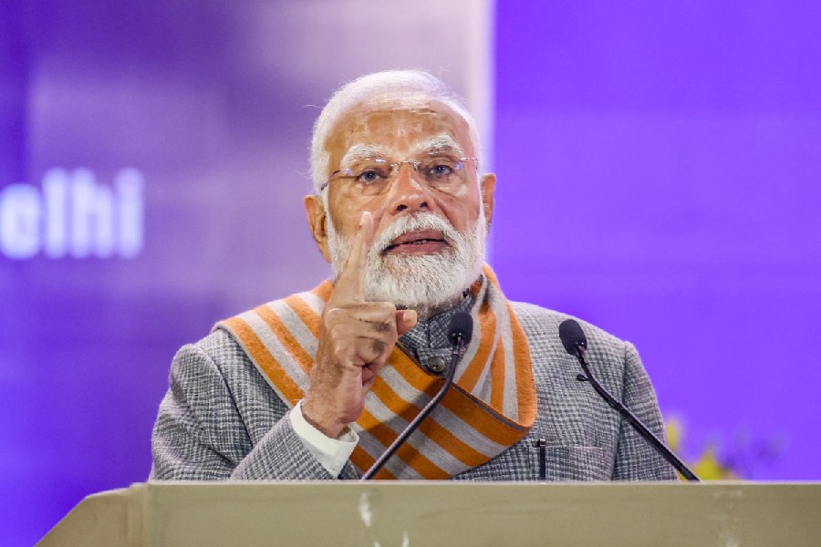 Isro What Even Pm Narendra Modi Congresss Mallikarjun Kharge Agree On Isro Space Dock Is A