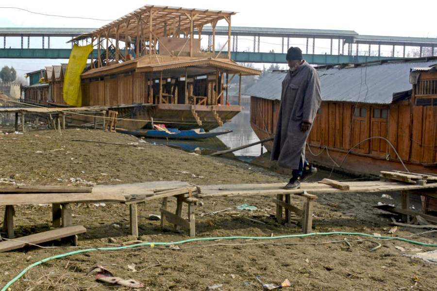 Cold wave in north India | Severe cold across Kashmir, Punjab and ...