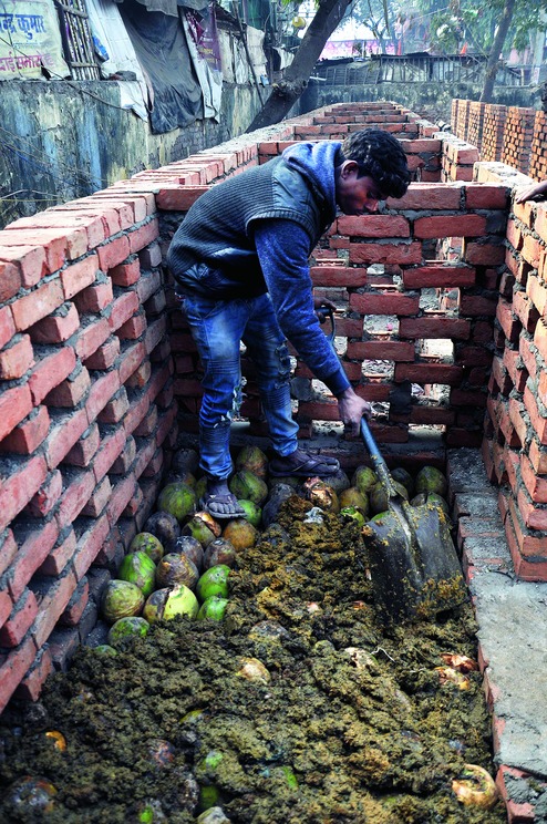 Compost drive rolls - Telegraph India