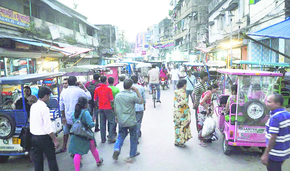 Totos rule Howrah roads on popular vote - Telegraph India