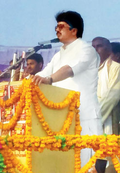 Chokehold of a 'Raja' without a party - Telegraph India