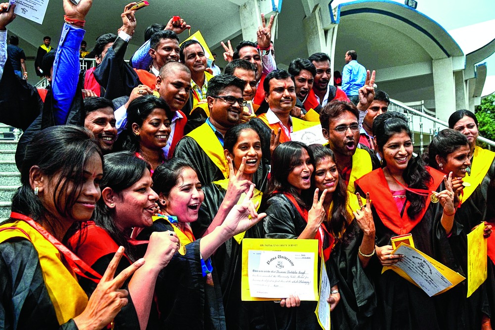 Medal shower at PU convocation - Telegraph India