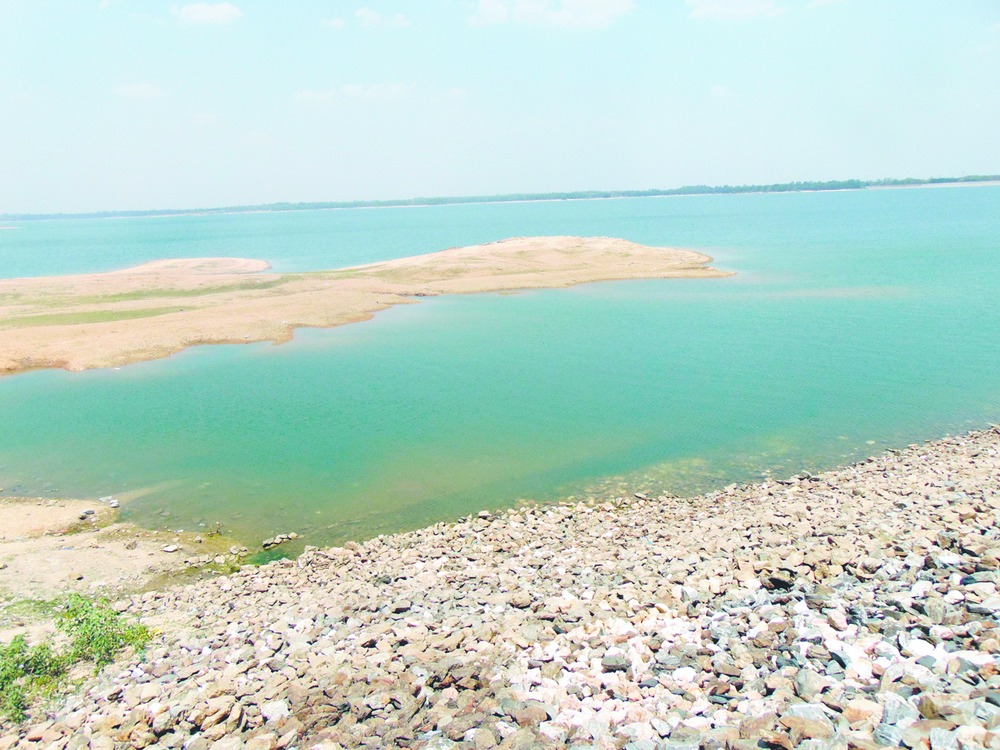 Meet thrust on water project - Telegraph India