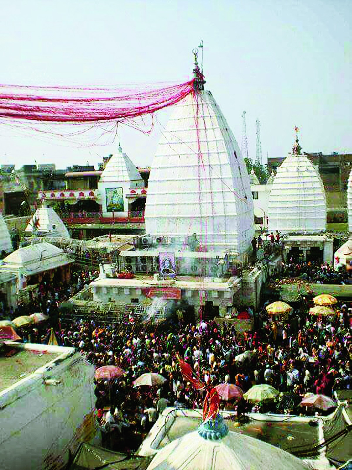 Cops on Deoghar duty worry steel city - Telegraph India
