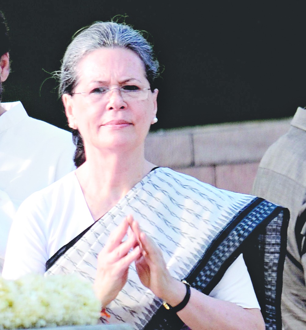 Subtle here-to-stay signal from Sonia - Telegraph India