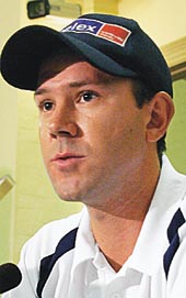 Ponting laughs off bat controversy - Telegraph India