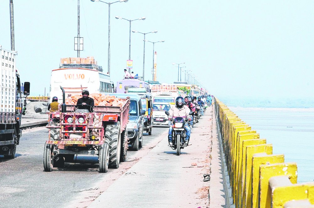 Nitish brings Setu to a halt - Telegraph India