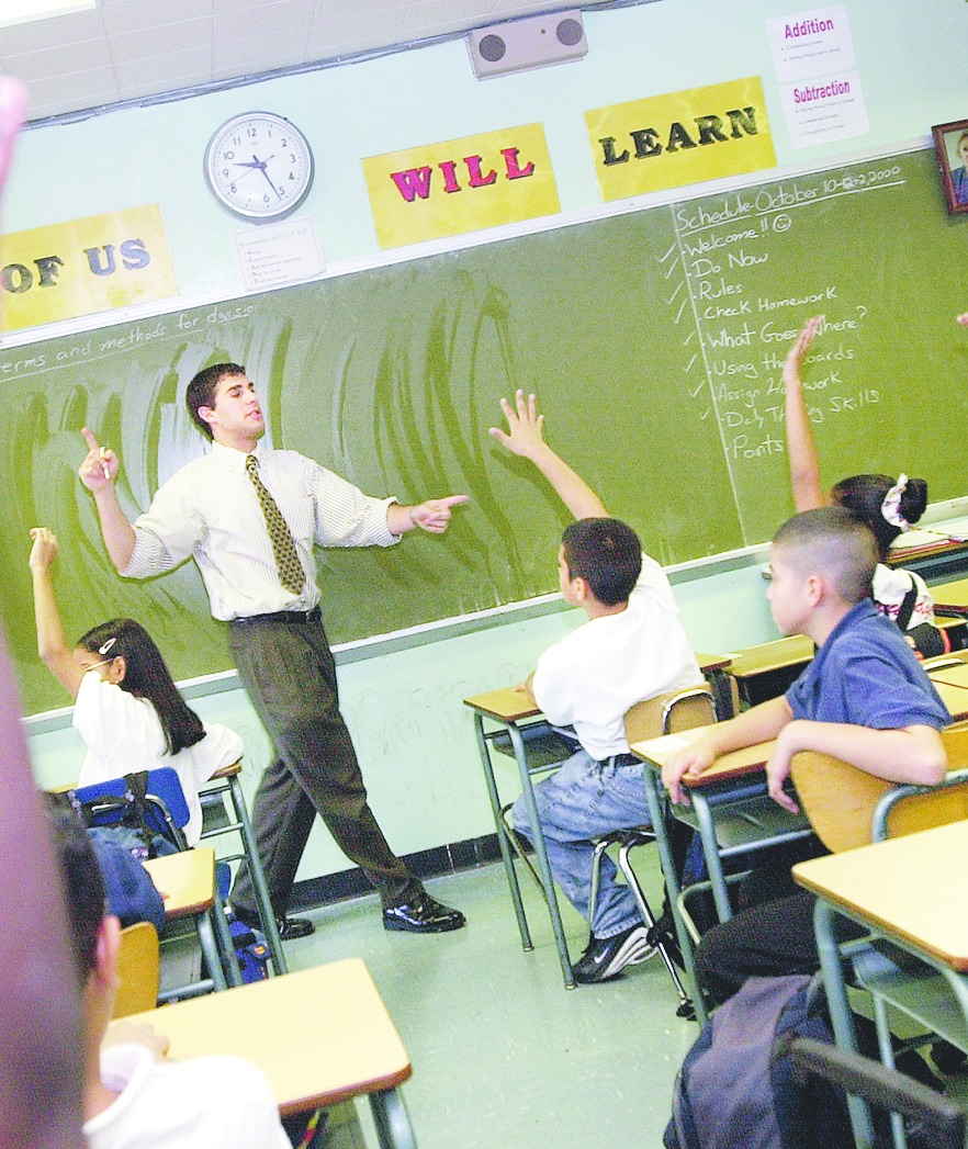 The bright colours of the students' minds - Telegraph India