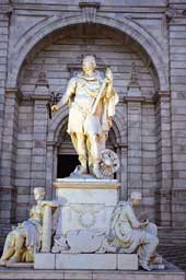 The shifting course of statuary - The ROMAN TOUCH: FROM WARRIOR TO ...