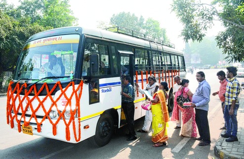 36-seater bus to Chakulia launched - Telegraph India