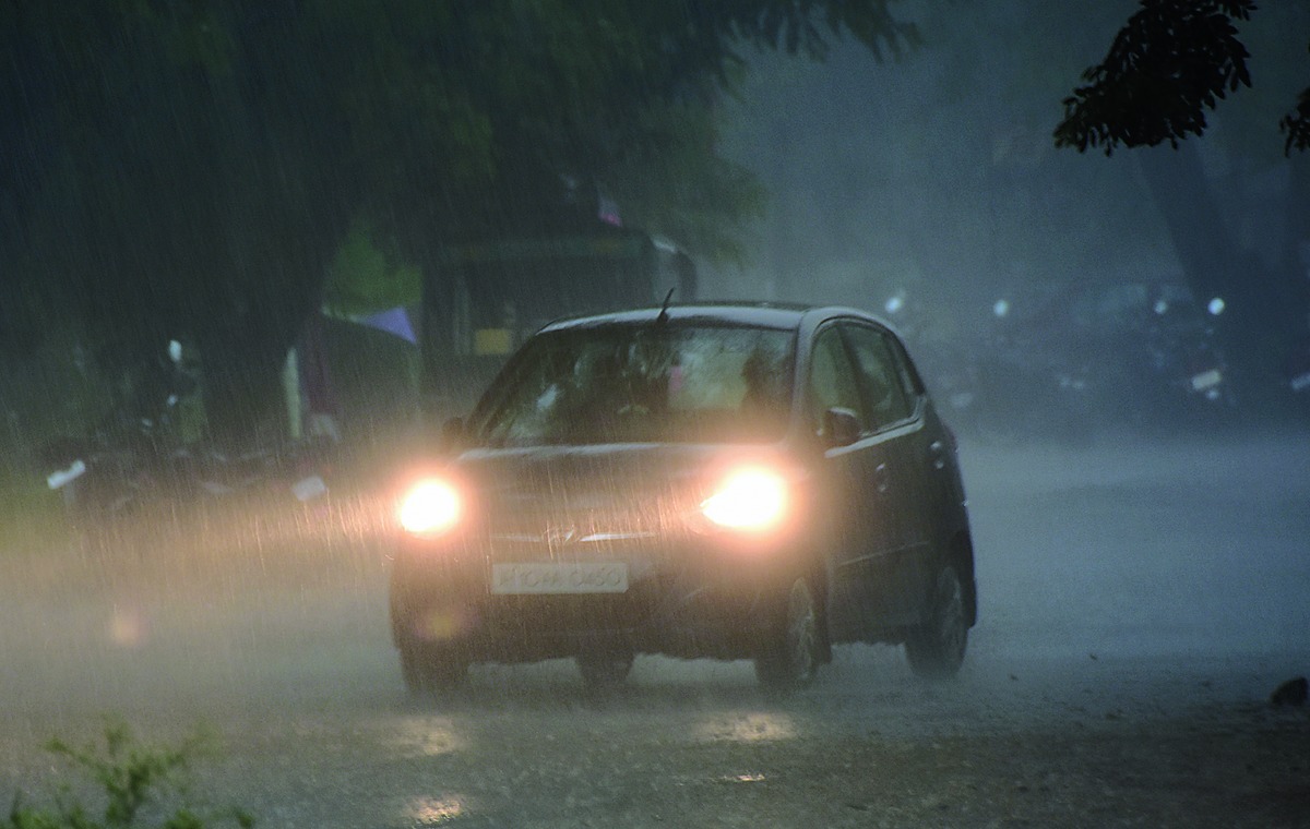 Heavy rain on Met radar - Telegraph India