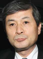 Hero falls, books flop - Telegraph India