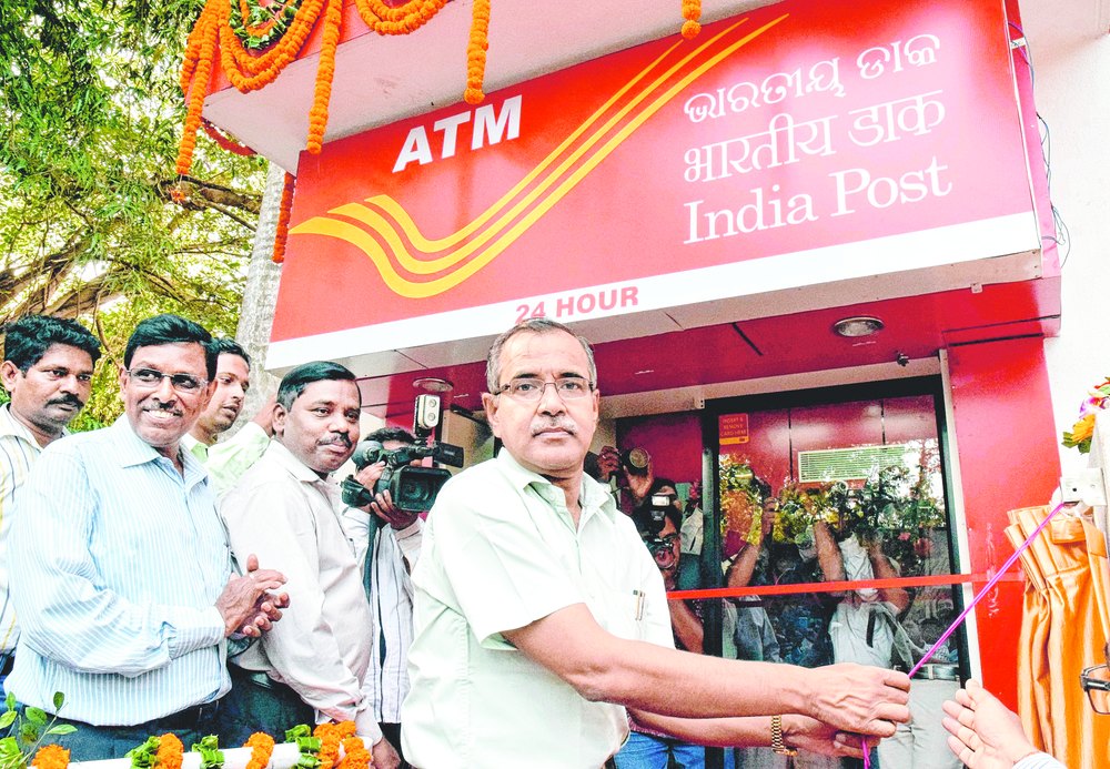 Postal ATMs make debut - Telegraph India
