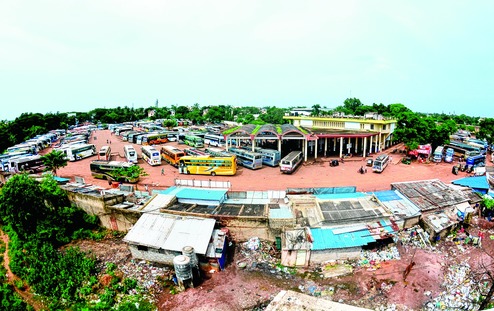 Bus stand revamp takes off - Telegraph India