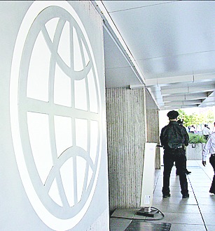 Different prisms - Telegraph India