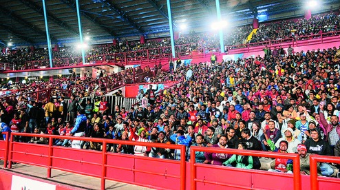 Crimson tide at JRD stadium - Telegraph India
