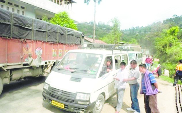 Counter-blockade over land dispute - Telegraph India