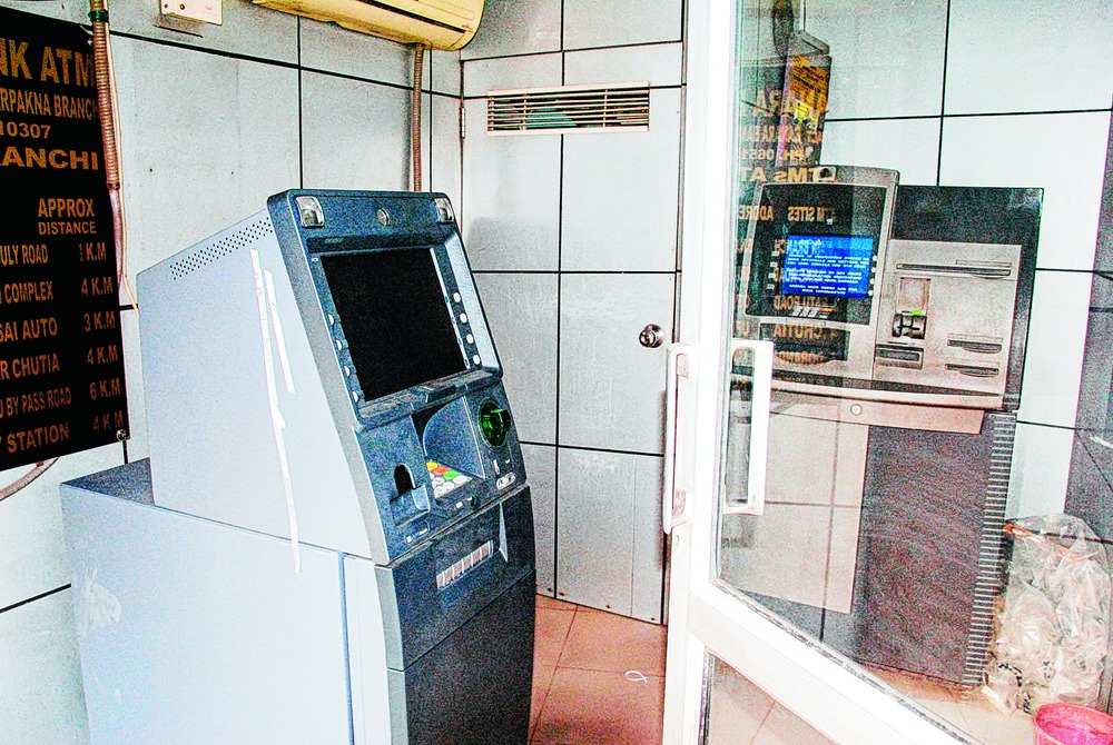 Cash influx fails to ease payday worries - Telegraph India