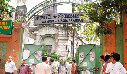 Maths journals lost in CU library fire - Telegraph India