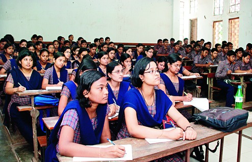 Court seeks report on Manipur schools - Telegraph India