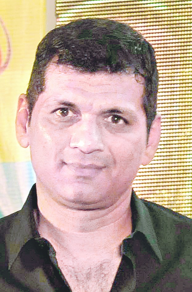 Devang Gandhi's Instagram, Twitter & Facebook on IDCrawl