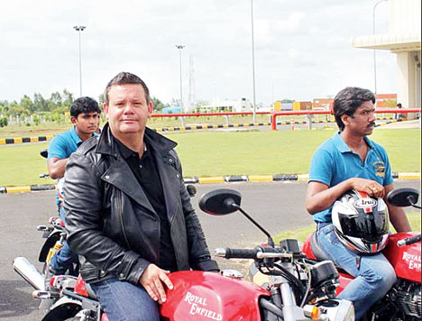 Chef Gary whips it up - Telegraph India