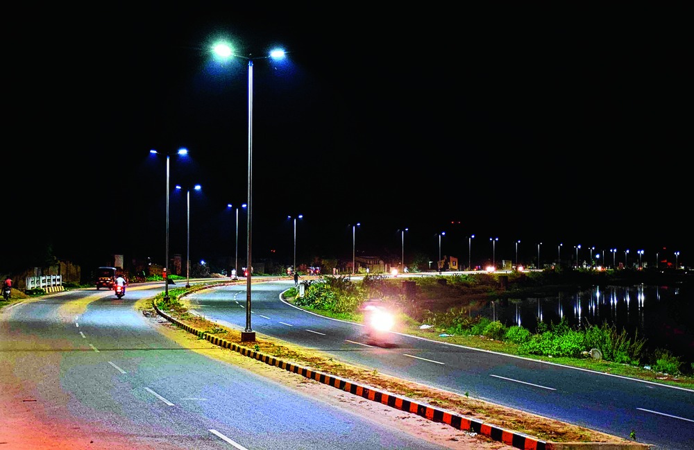 Energy efficient lights to illuminate Cuttack streets - Telegraph India