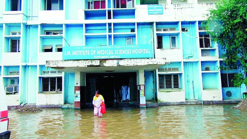 Rain stalls work at Imphal hospital - Telegraph India