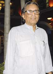 Make contact at the crossroads - Architect advocates parallel walk ...