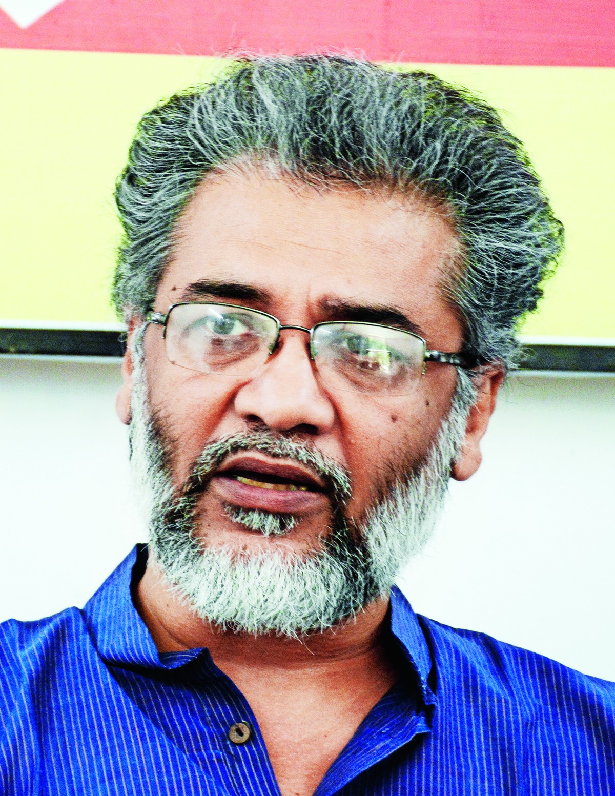 Left unifies, keeps tie-up doors open - Telegraph India