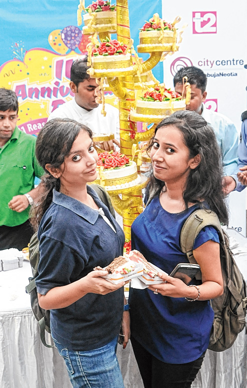 Mango Carnival at City Centre - Telegraph India