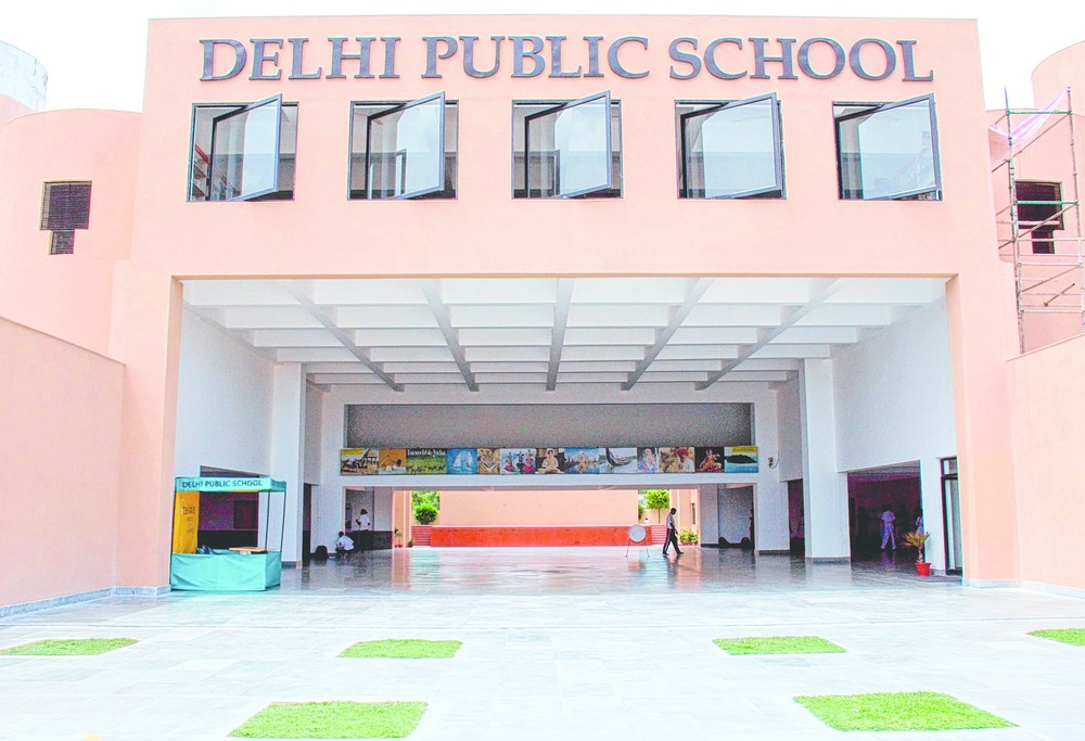 Legal, media options at DPS - Telegraph India