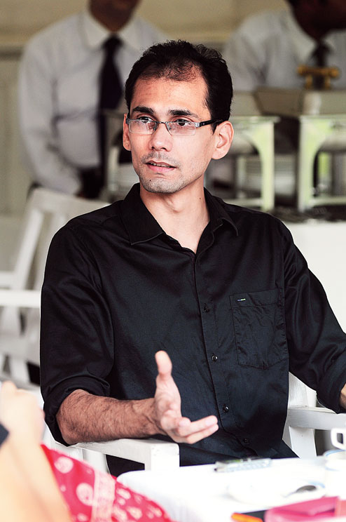 Books - Telegraph India