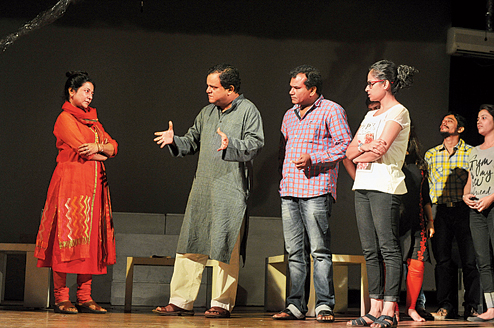 Sunday date with Bratya Basu at Mohit Moitra Mancha - Telegraph India