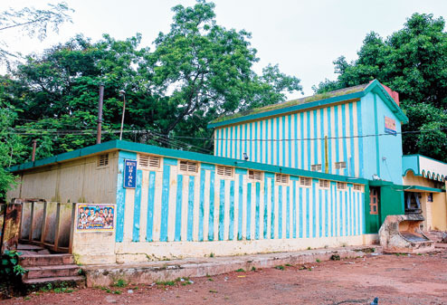 Odisha laggard in open-defecation-free target - Telegraph India