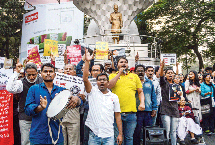 Different colours of protest across India - Telegraph India