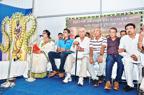 His BODY, his TEMPLE - Telegraph India