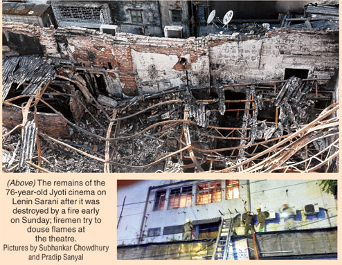 Fire ravages landmark theatre - Telegraph India