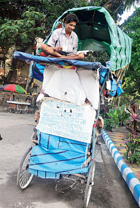 Life in a rickshaw - Telegraph India